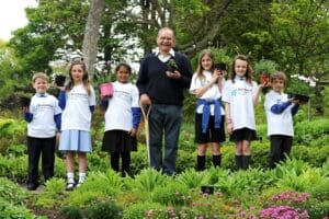Bumblebee-friendly Schools Award - Bumblebee Conservation Trust